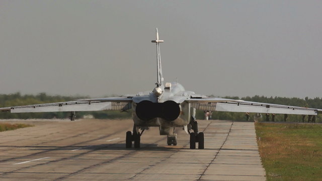 Su-24 - Images et vidéos libres de droits | Adobe Stock