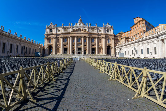 รูปภาพPetersplatz – เลือกดูภาพถ่ายสต็อก เวกเตอร์ และวิดีโอ1,461 | Adobe ...