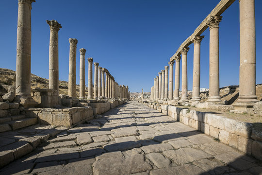 รูปภาพGerash – เลือกดูภาพถ่ายสต็อก เวกเตอร์ และวิดีโอ64 | Adobe Stock