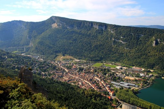 รูปภาพBugey – เลือกดูภาพถ่ายสต็อก เวกเตอร์ และวิดีโอ2,132 | Adobe Stock