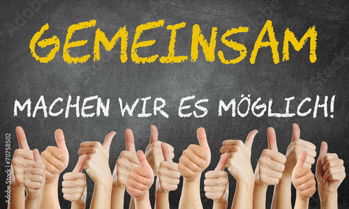 "Gemeinsam machen wir es möglich" Stockfotos und lizenzfreie Bilder auf ...