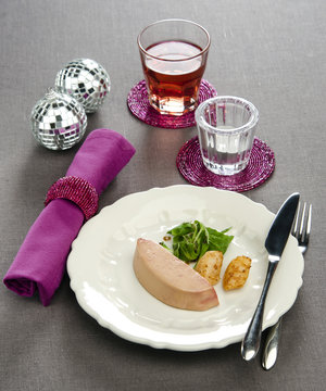 รูปภาพFuagra – เลือกดูภาพถ่ายสต็อก เวกเตอร์ และวิดีโอ115 | Adobe Stock