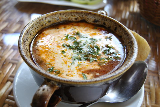 Piyala - Images et vidéos libres de droits | Adobe Stock