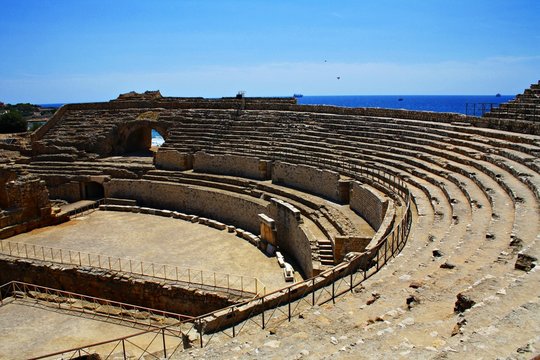 รูปภาพTarraco – เลือกดูภาพถ่ายสต็อก เวกเตอร์ และวิดีโอ1,549 | Adobe Stock