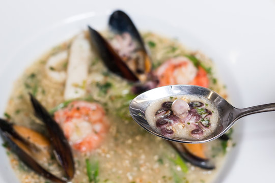 "Octopus Soup" Bilder – Durchsuchen 139 Archivfotos, Vektorgrafiken und ...