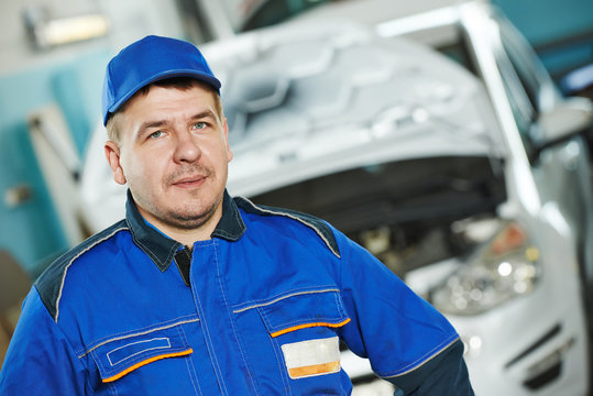 "Motor Mechanic" Images – Browse 62,715 Stock Photos, Vectors, and ...