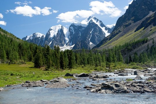 Sibirien Bilder – Durchsuchen 280,264 Archivfotos, Vektorgrafiken und ...