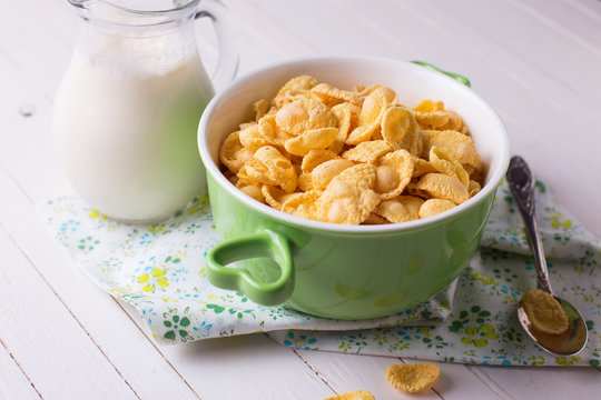 รูปภาพCornflake – เลือกดูภาพถ่ายสต็อก เวกเตอร์ และวิดีโอ96,367 | Adobe ...