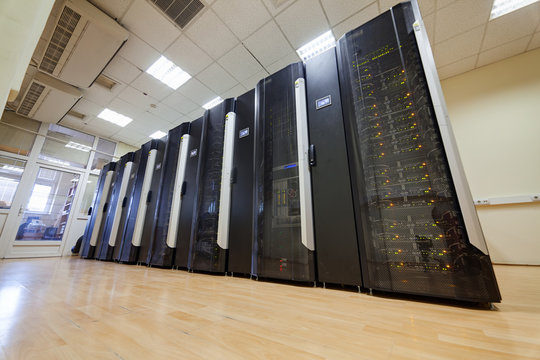 รูปภาพSupercomputer – เลือกดูภาพถ่ายสต็อก เวกเตอร์ และวิดีโอ13,668 ...