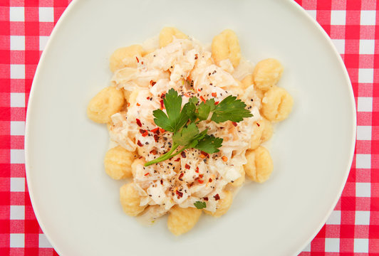 Nioki - Images et vidéos libres de droits | Adobe Stock