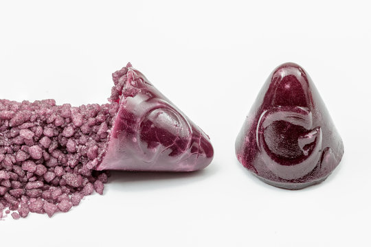 「Cuberdon」の画像 - 196 件の Stock 写真、ベクターおよびビデオ | Adobe Stock