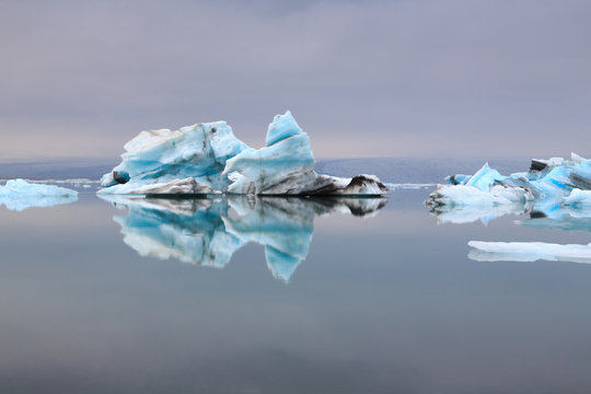 รูปภาพBanquise – เลือกดูภาพถ่ายสต็อก เวกเตอร์ และวิดีโอ2,417 | Adobe Stock
