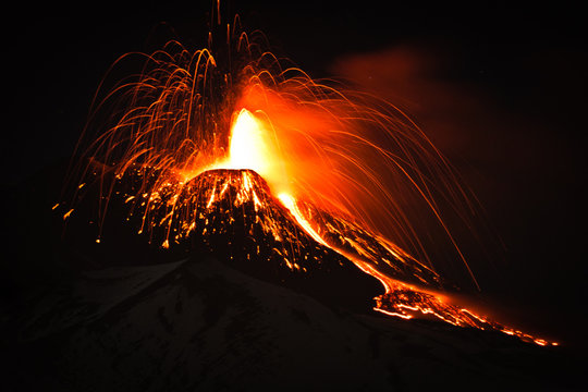 รูปภาพVulcano – เลือกดูภาพถ่ายสต็อก เวกเตอร์ และวิดีโอ30,133 | Adobe Stock