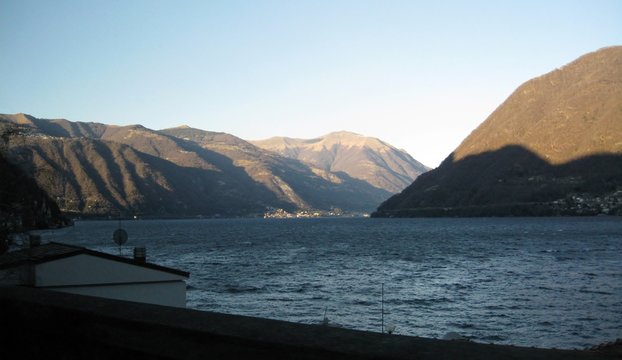 รูปภาพVallate – เลือกดูภาพถ่ายสต็อก เวกเตอร์ และวิดีโอ1,126 | Adobe Stock