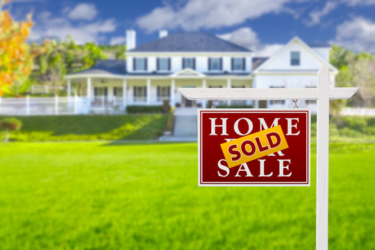 "Sold Sign" Images – Browse 36 Stock Photos, Vectors, and Video | Adobe ...