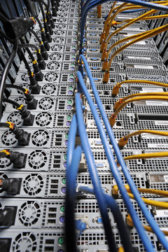 Netzwerkverteiler Images – Browse 57 Stock Photos, Vectors, and Video ...