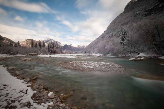 Cellina Bilder – Durchsuchen 484 Archivfotos, Vektorgrafiken und Videos ...