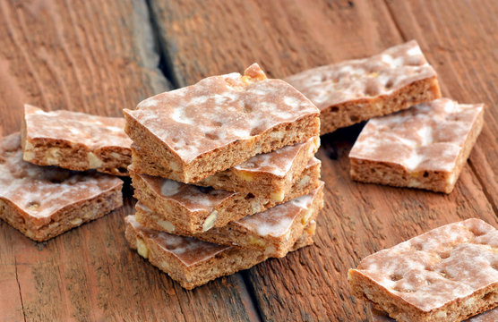 รูปภาพ"Basler – เลือกดูภาพถ่ายสต็อก เวกเตอร์ และวิดีโอ1,455 | Adobe Stock