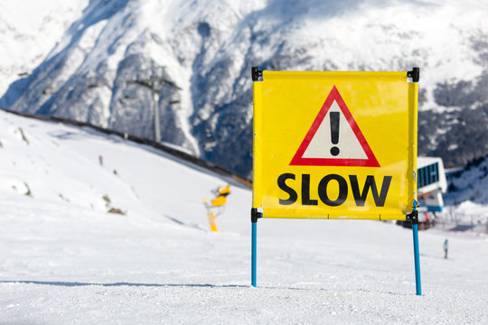 Ski Run Signs Bilder – Durchsuchen 3,346 Archivfotos, Vektorgrafiken ...