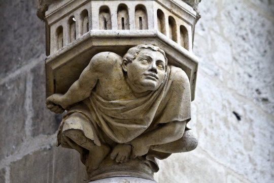 รูปภาพGargolla – เลือกดูภาพถ่ายสต็อก เวกเตอร์ และวิดีโอ61 | Adobe Stock