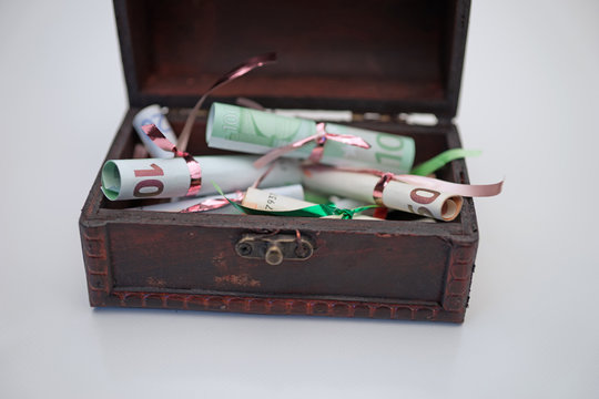 รูปภาพGeizig – เลือกดูภาพถ่ายสต็อก เวกเตอร์ และวิดีโอ580 | Adobe Stock