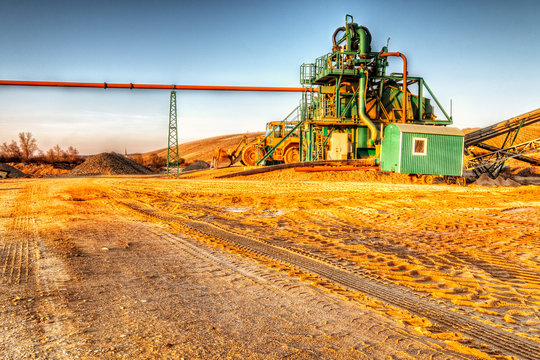 「Staubig」の画像 - 3,244 件の Stock 写真、ベクターおよびビデオ | Adobe Stock