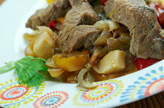 รูปภาพKuzu – เลือกดูภาพถ่ายสต็อก เวกเตอร์ และวิดีโอ3,174 | Adobe Stock