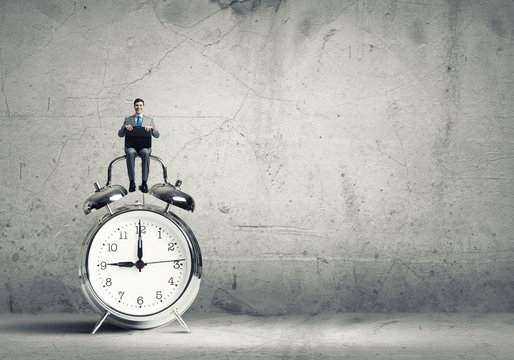 Viertelpause Bilder – Durchsuchen 664 Archivfotos, Vektorgrafiken und ...