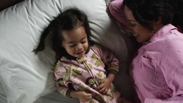 Chatouilles Images – Parcourir 15,400 le catalogue de photos, vecteurs et vidéos | Adobe Stock