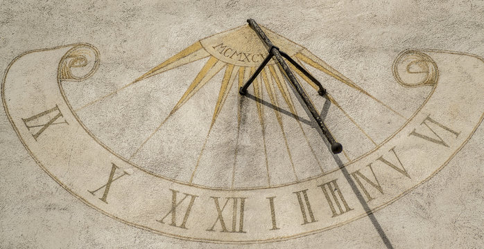 Sun Clock Images – Browse 62,106 Stock Photos, Vectors, and Video ...