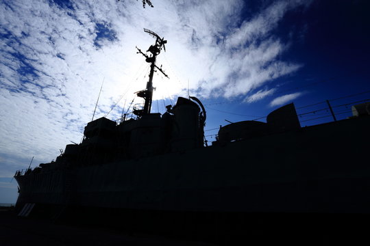 Imagens de Warships – Explore Fotografias do Stock, Vetores e Vídeos de ...