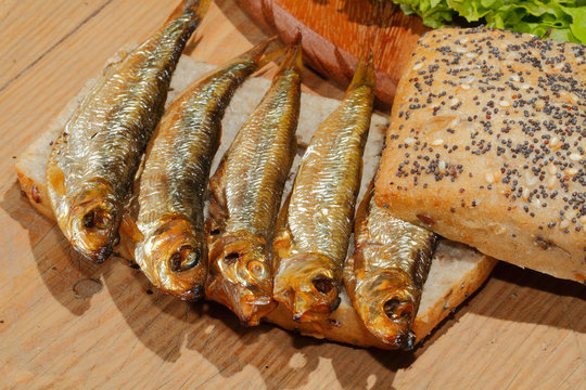 「Sprotte」の画像 - 288 件の Stock 写真、ベクターおよびビデオ | Adobe Stock