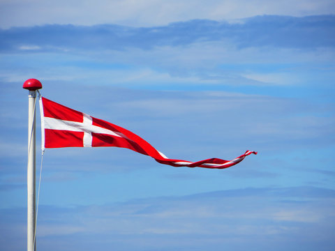 Dannebrog Billeder – Gennemse 1,490 stockfotos, vektorer og videoer ...