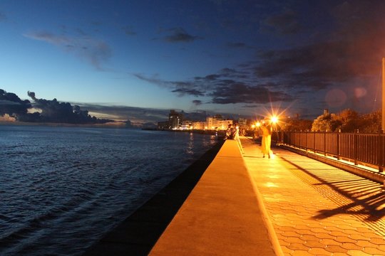 Chatan-Bilder: Stock-Fotos & -Videos. | Adobe Stock