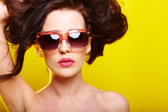 Frau Sonnenbrille Images – Browse 17,918 Stock Photos, Vectors, and ...