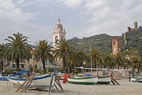 Noli Images – Browse 1,279 Stock Photos, Vectors, and Video | Adobe Stock