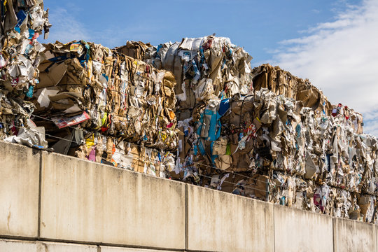 Mistplatz 画像 - 参照 90 Stock 写真、ベクターおよびビデオ | Adobe Stock