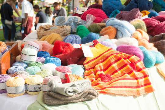 Quadrangel Bilder – Durchsuchen 3,871 Archivfotos, Vektorgrafiken und ...