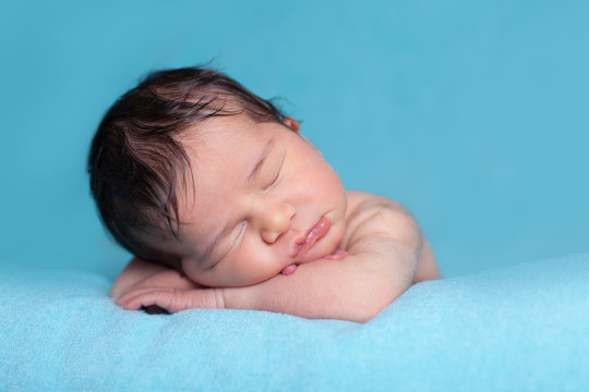 Nourrisson-Bilder: Stock-Fotos & -Videos. | Adobe Stock