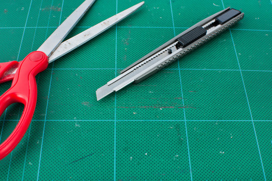 Imágenes de Cuter: descubre bancos de fotos, ilustraciones, vectores y ...