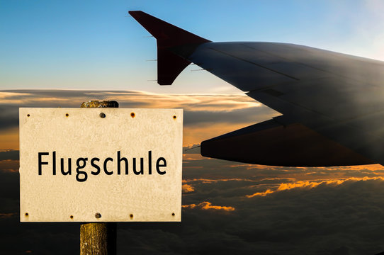 Pilotenschein bilder – Bläddra bland 137 stockfoton, vektorer och ...