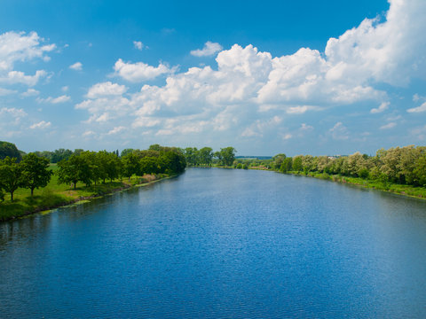 Obrázky Labe – procházejte fotografie, vektory a videa 4,464 | Adobe Stock