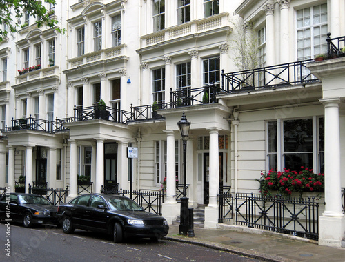 "Typical upper class London Victorian townhouses" Stock photo and ...