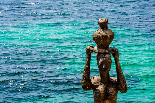 "Balu - Images et vidéos libres de droits | Adobe Stock