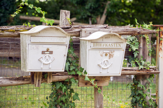 Milchkasten Images – Browse 4 Stock Photos, Vectors, and Video | Adobe ...