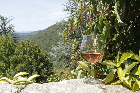 "Verre De Vin" Bilder – Durchsuchen 2,249 Archivfotos, Vektorgrafiken ...