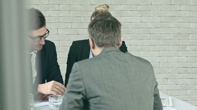 Disagreement Images – Browse 421,581 Stock Photos, Vectors, and Video ...