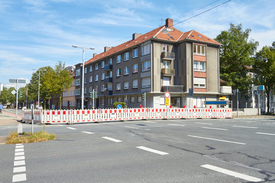 Absperrschild Bilder – Durchsuchen 92 Archivfotos, Vektorgrafiken und ...