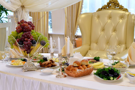 รูปภาพSteklo – เลือกดูภาพถ่ายสต็อก เวกเตอร์ และวิดีโอ11 | Adobe Stock