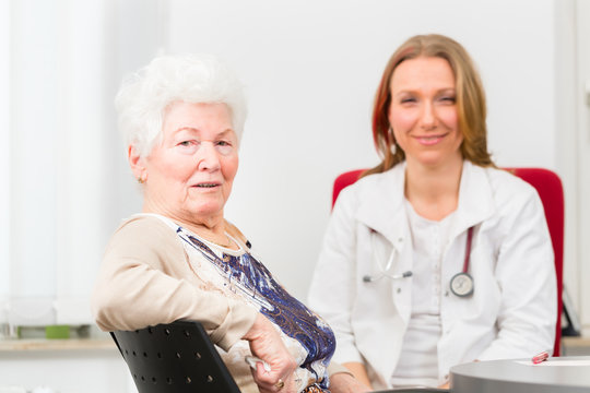 Geriater bilder – Bläddra bland 50 stockfoton, vektorer och videor ...